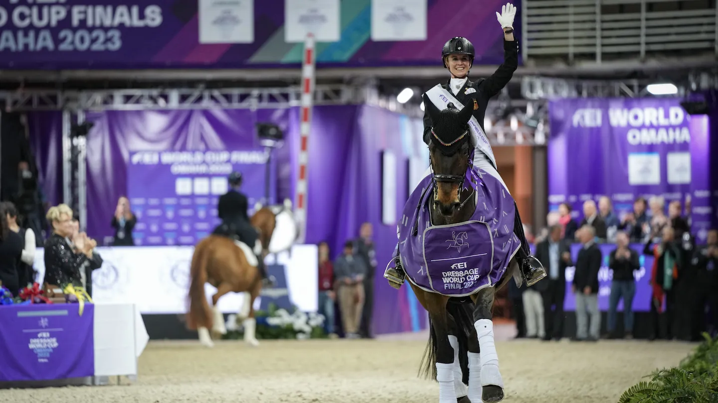 Jessica von Bredow-Werndl reste sur le toit du monde à Omaha, où le ...