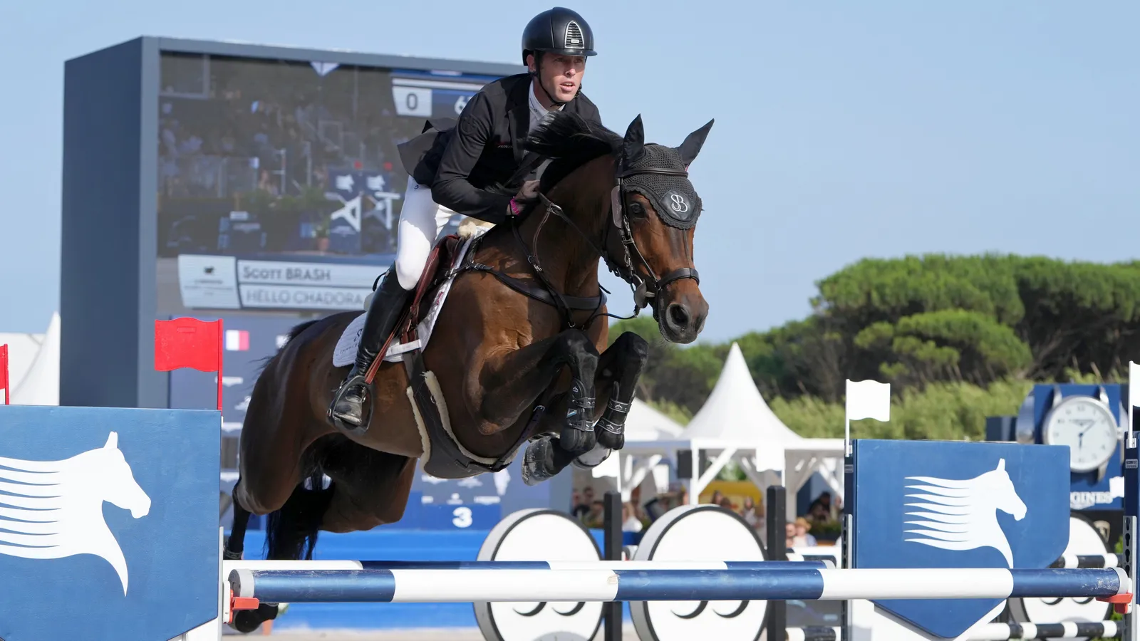 Scott Brash poursuit sur son exceptionnelle lancée à Saint-Tropez, où ...