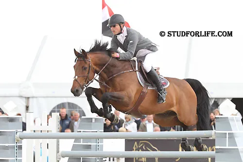 Cakoa rejoint Frederik Cattebeke