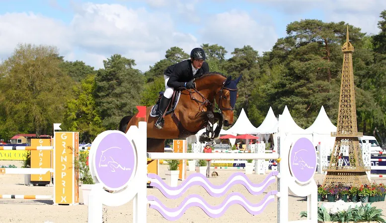 Edouard Le Boux s'illustre dans le Grand Prix des sept ans de Fontainebleau
