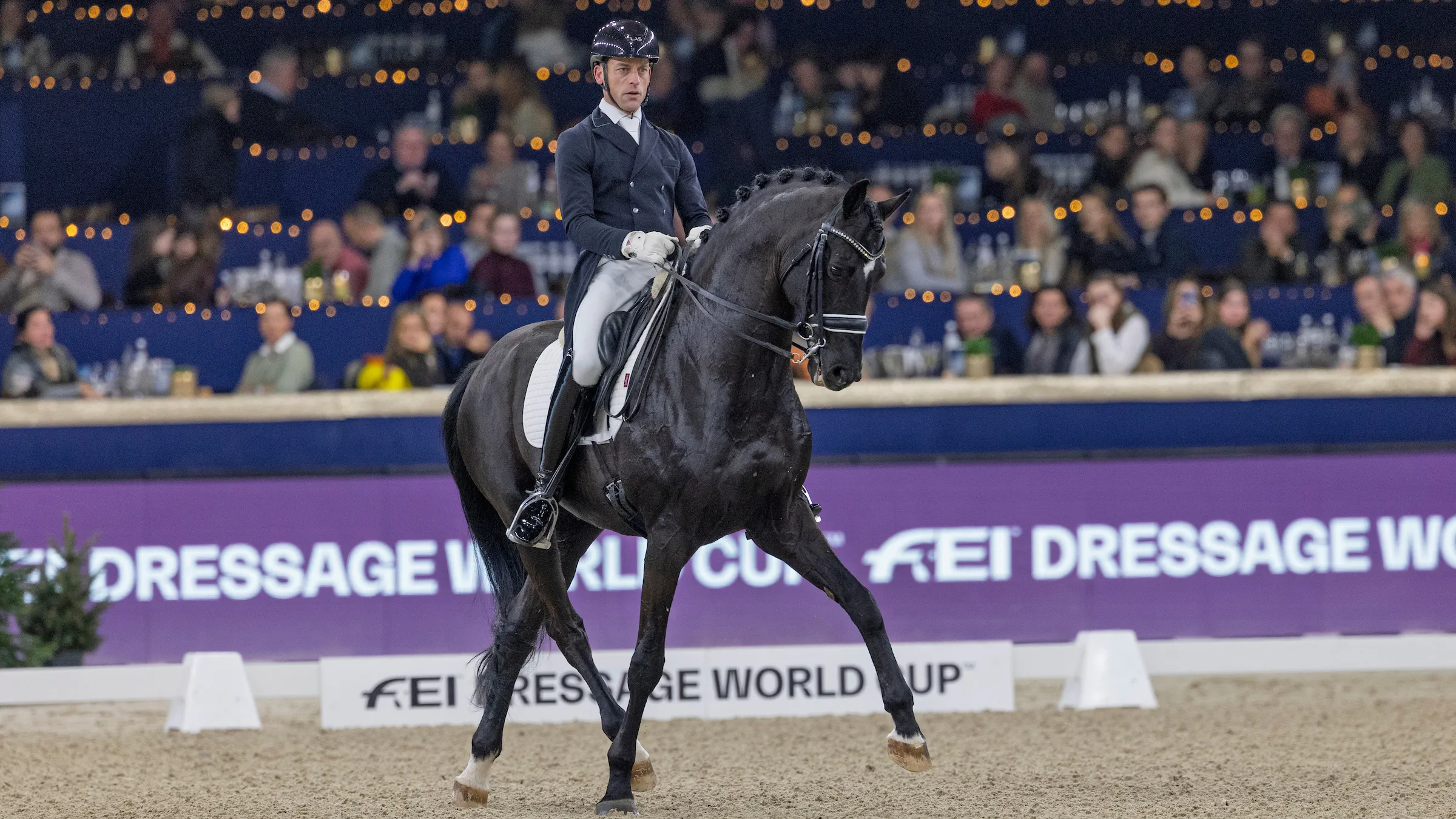 Justin Verboomen wint de Grand Prix op de Wereldbeker wedstrijd in Lyon